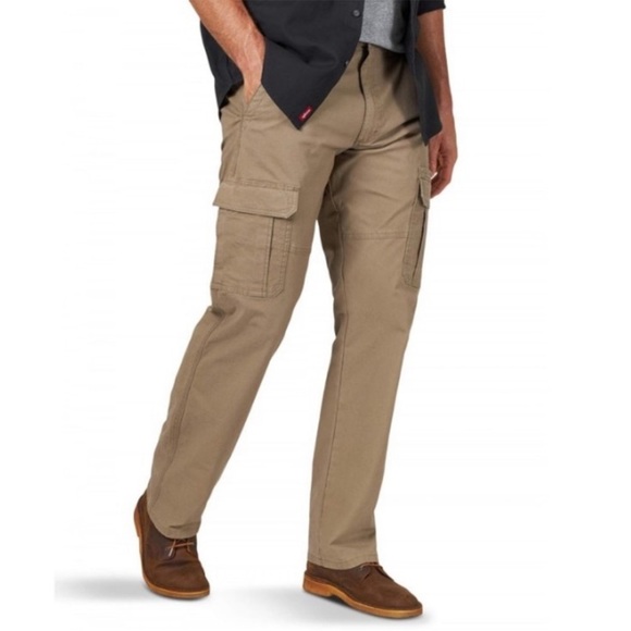Wrangler | Pants | Wrangler Relaxed Fit Cargo Pants With Stretch Size ...